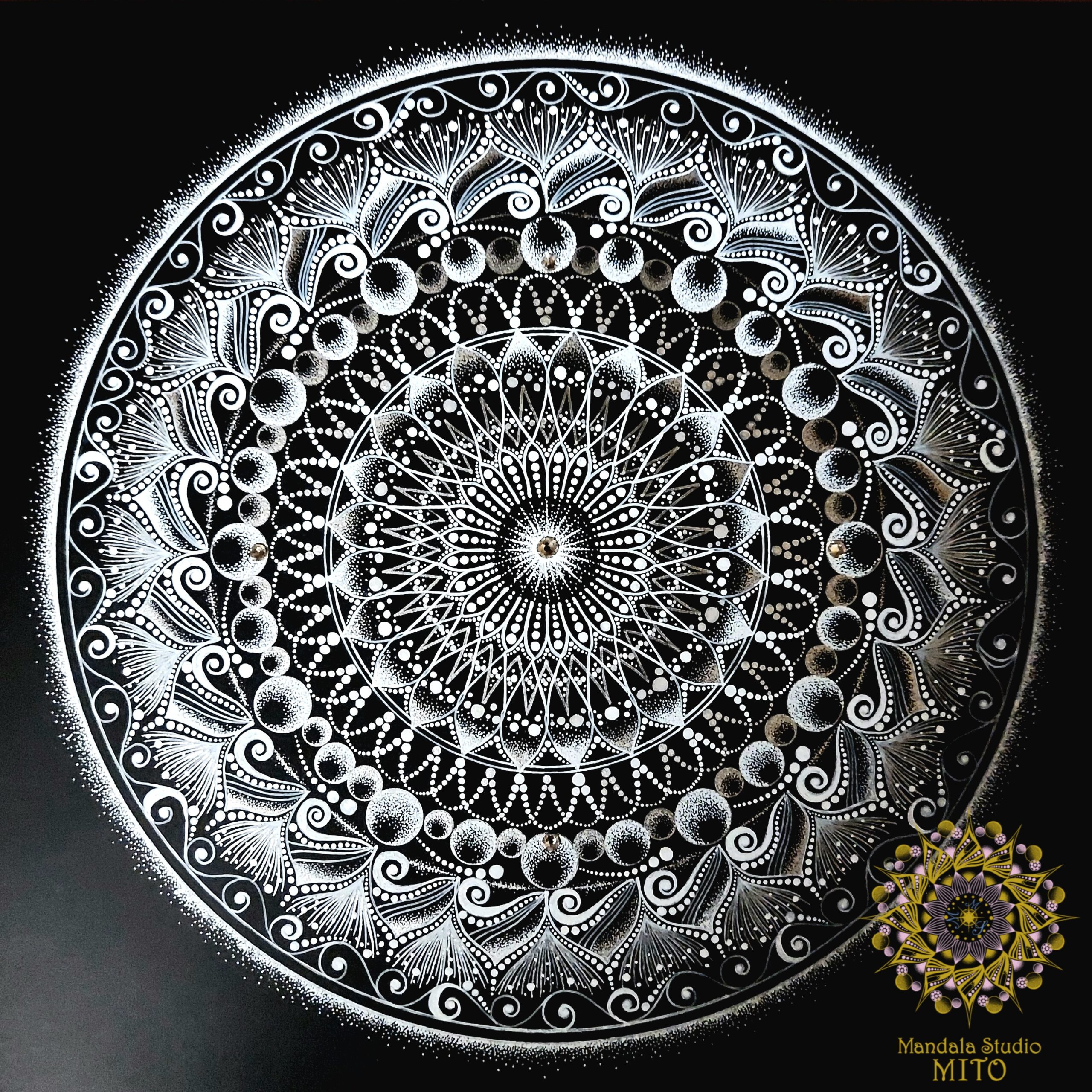 Mandala Studio MITO | 初心者から学べる曼荼羅アート